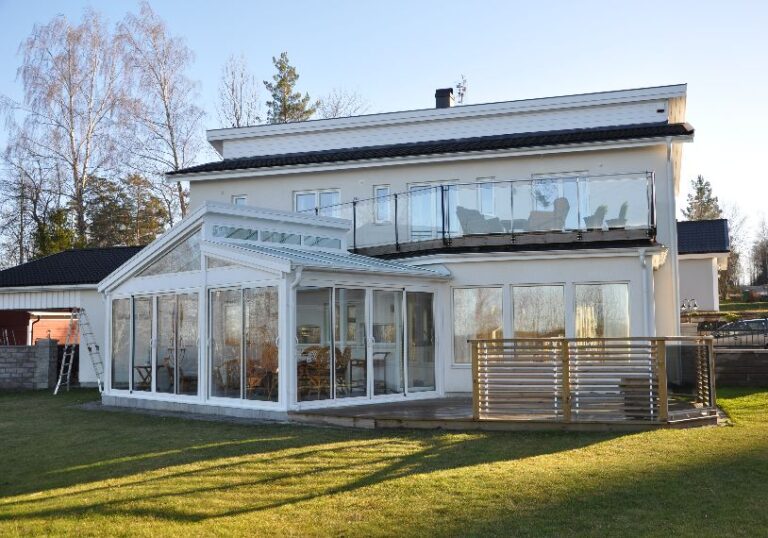 Bygga Uterum & Glasa in Veranda i Botkyrka, Stockholm | Lokal byggfirma ...